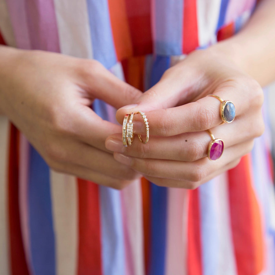 Diamond Dim Equilibrium Ring